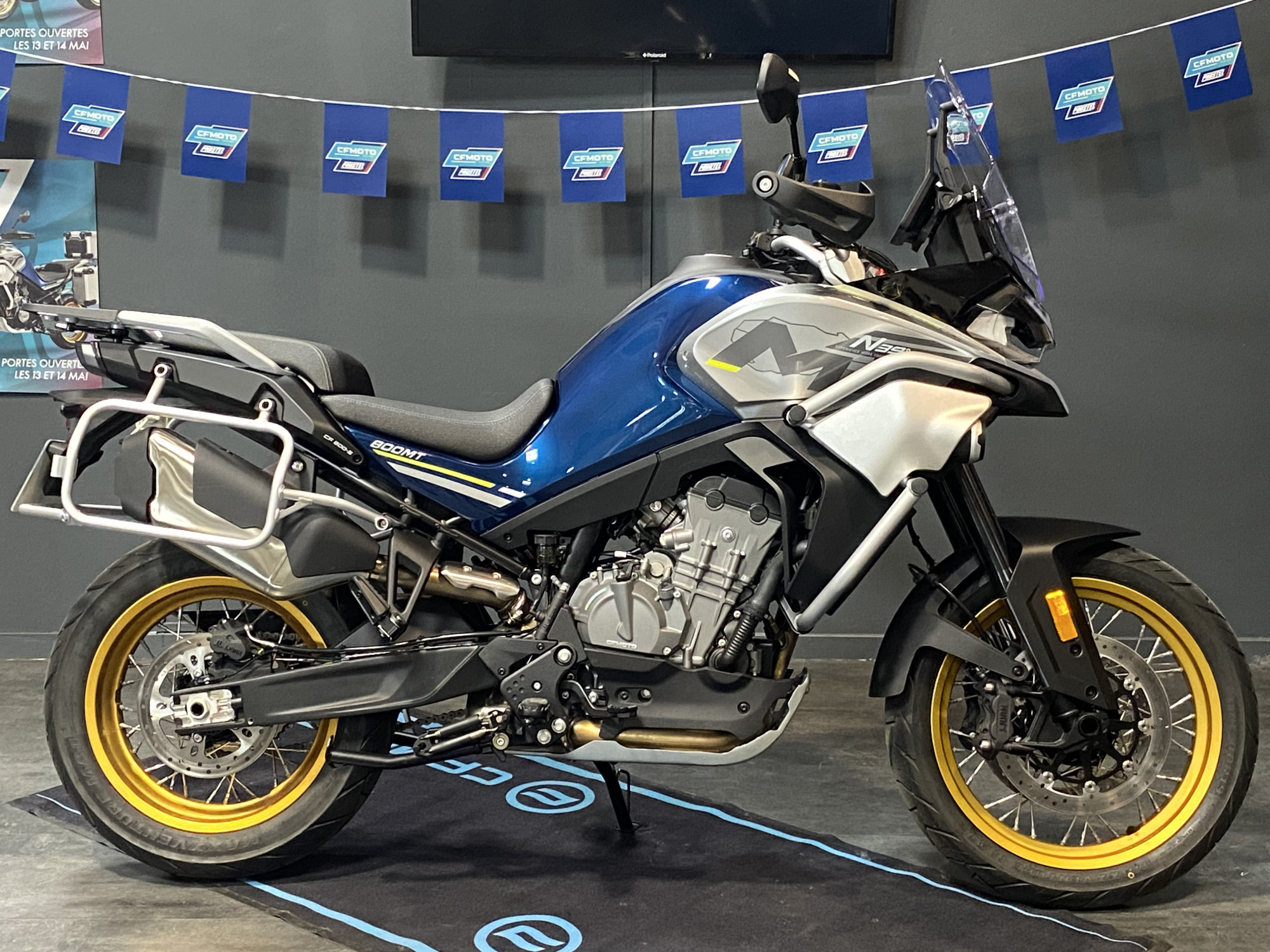 Moto CF MOTO 800 MT TOURING pour 142€/mois en LOA * déstockée